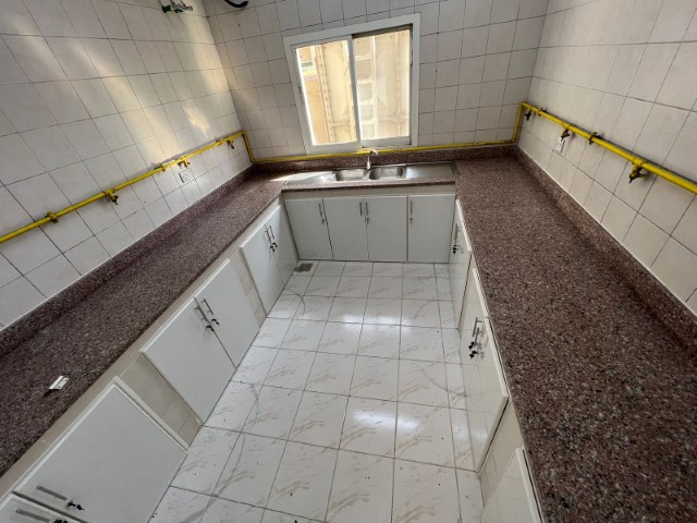 Renovated and well-maintained Labor Accommodation in Dubai for lease ...